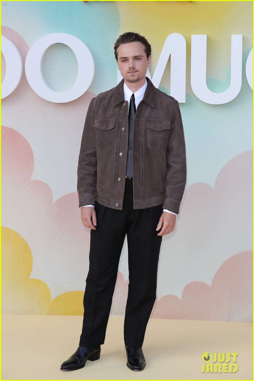 Lena Dunham, Megan Stalter, & Will Sharpe Premiere New Netflix Series ...