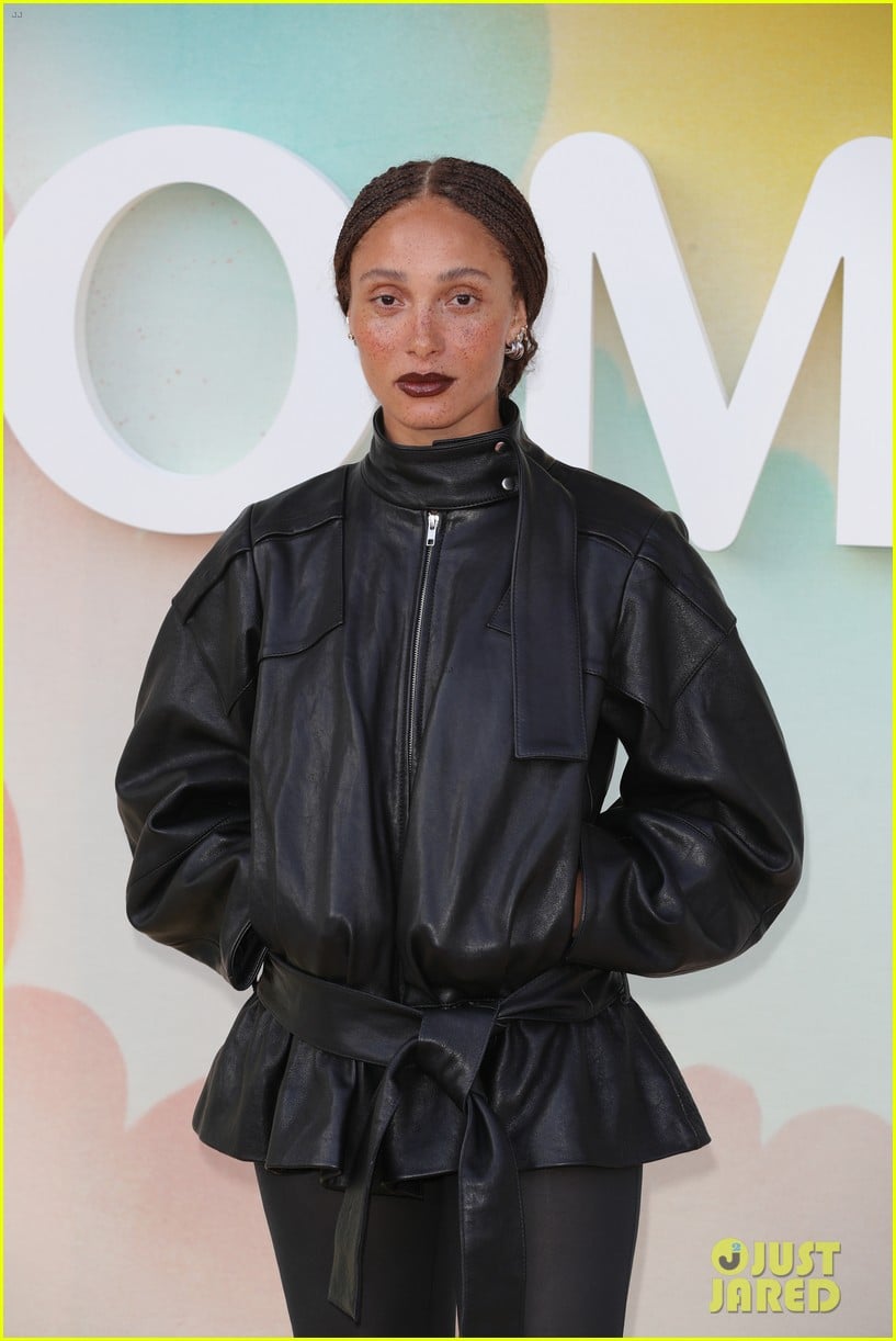 Lena Dunham, Megan Stalter, & Will Sharpe Premiere New Netflix Series ...