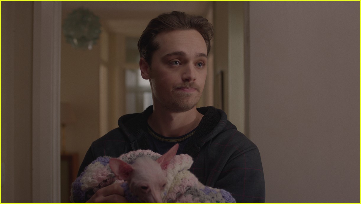 'Too Much' Trailer: Lena Dunham's New Netflix TV Show Adds 5 Guest ...