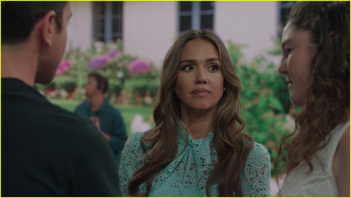 'Too Much' Trailer: Lena Dunham's New Netflix TV Show Adds 5 Guest ...