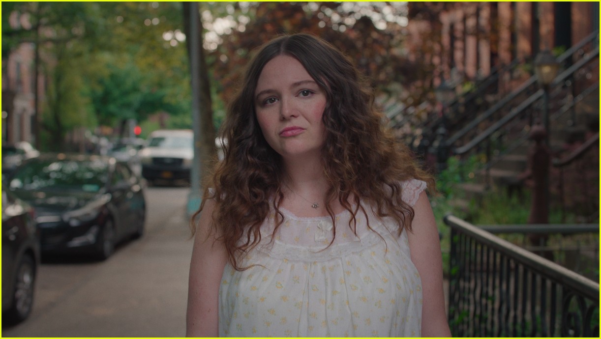 'Too Much' Trailer: Lena Dunham's New Netflix TV Show Adds 5 Guest ...