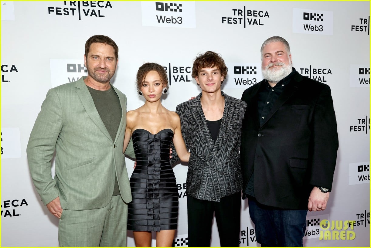 Gerard Butler Joins Nico Parker & Mason Thames at 'How to Train Your ...