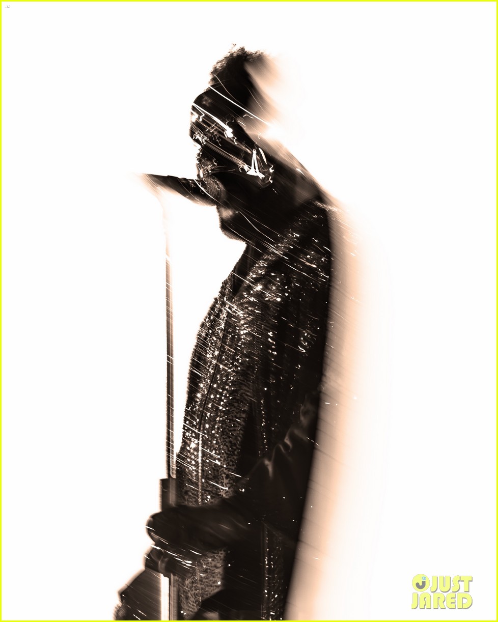 Photo: the weeknd performs at sofi stadium in la 18 | Photo 5176423 ...