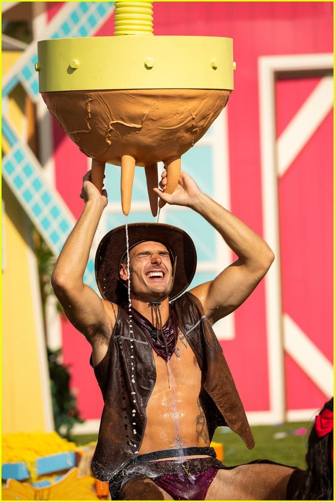 Love Island USA's Austin Shepard Reacts to Racism Allegations After ...