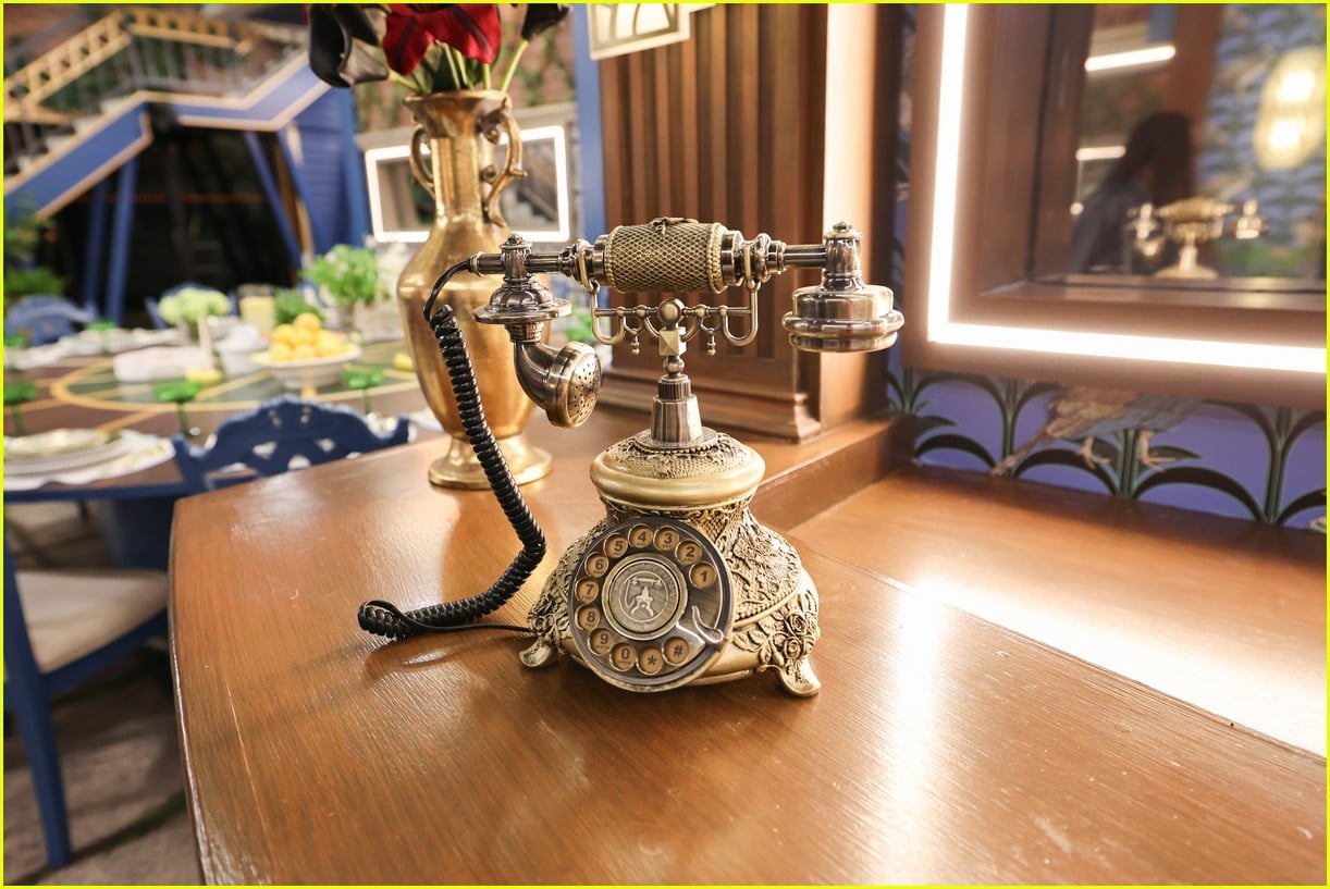 'Big Brother 27' Theme Revealed: See the 43 'Summer of Mystery' Photos ...