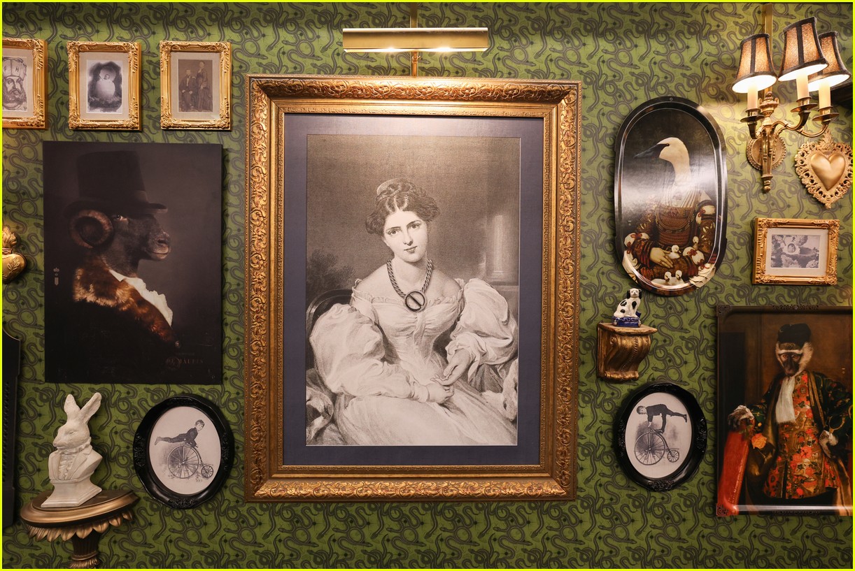 'Big Brother 27' Theme Revealed: See the 43 'Summer of Mystery' Photos ...