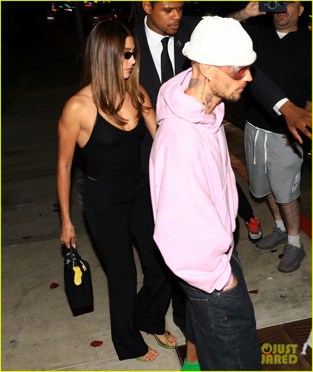 Justin Bieber Celebrates 'Swag' Album Release With Wife Hailey Bieber ...