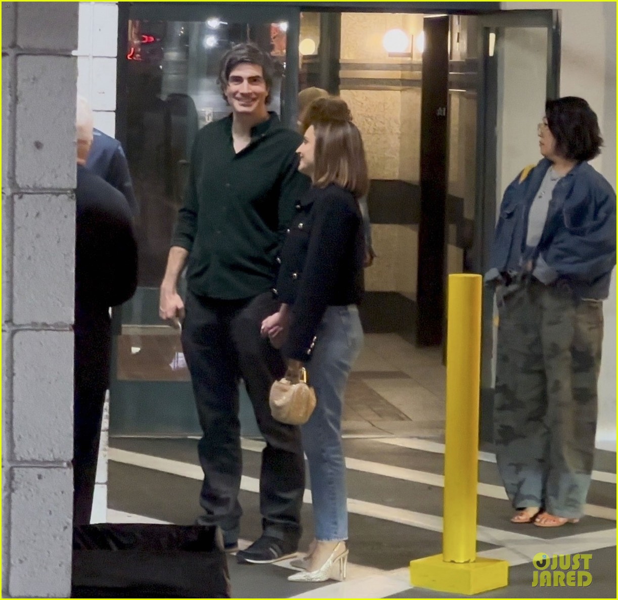 Brandon Routh & Rachael Leigh Cook Spotted Holding Hands on a Movie ...