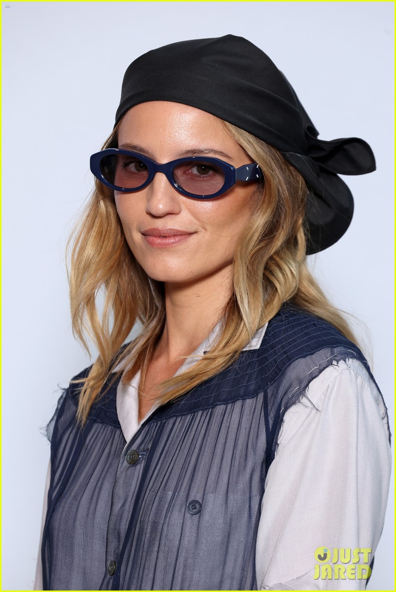 Cardi B, Dianna Agron, & Tessa Thompson Bring Their Fashion A-Game to ...