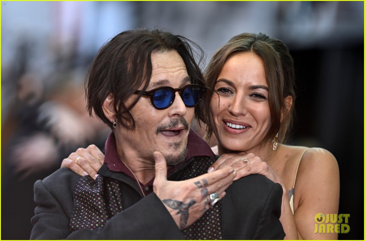 Johnny Depp Premieres New Movie 'Modì' in London; Charlie Hunnam Shows ...