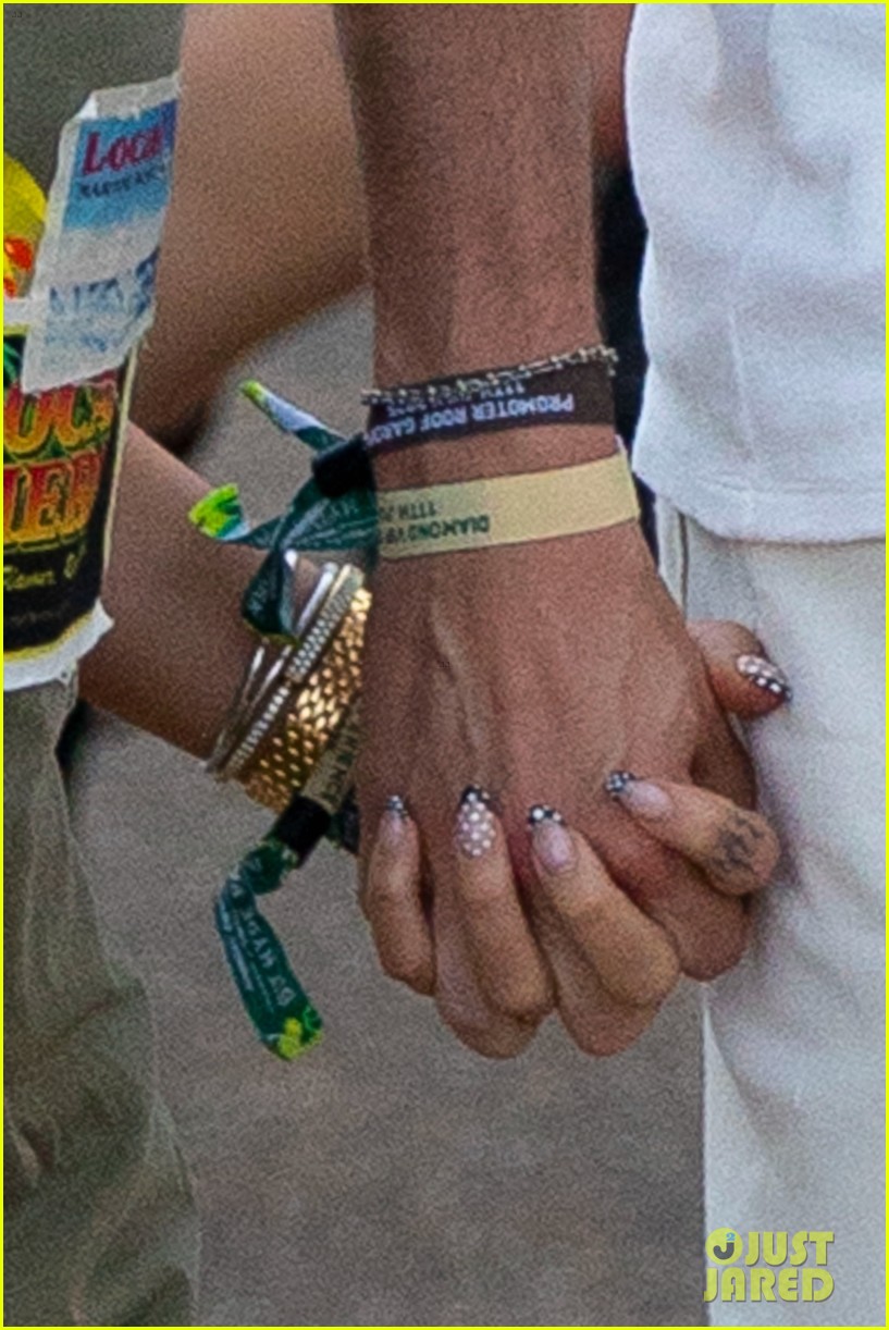 Dua Lipa & Fiance Callum Turner Flaunt Cute PDA During Music Festival ...