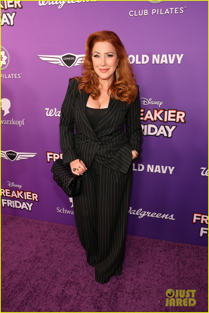 Lindsay Lohan Has a 'Parent Trap' Reunion at 'Freakier Friday' Los Angeles Premiere: Photo ...