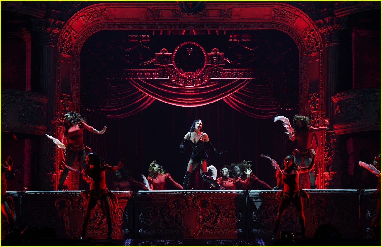 Lady Gaga's 'The Mayhem Ball Tour' Is the Must-See Theatrical Spectacle ...