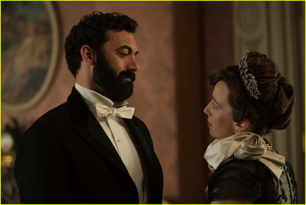 'The Gilded Age' Season 3, Episode 3 Stills Tease a Lot of Bertha ...