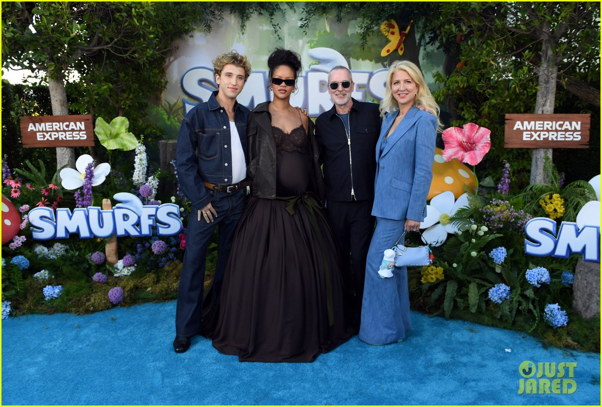 'Smurfs' Director's Son Hugo Miller Says He's a 'Proud' Nepo Baby After ...