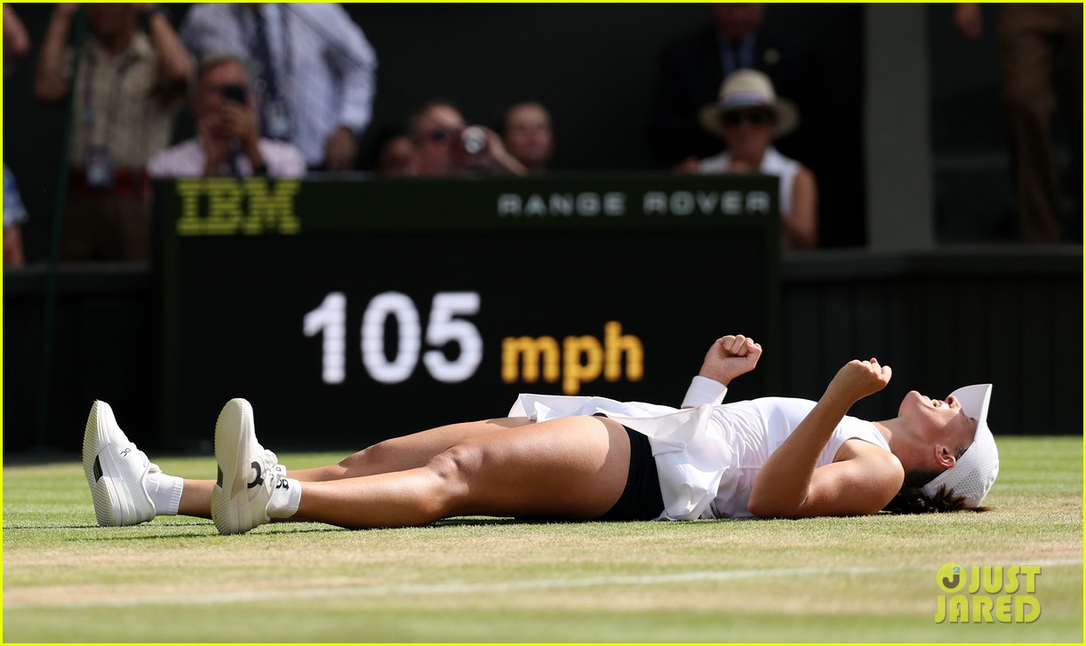 Iga Swiatek Defeats Amanda Anisimova in Wimbledon Final with Star-Studded Crowd Watching On ...