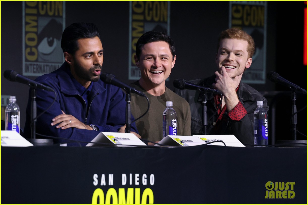 Jeff Bridges Says He 'Didn't Want to Offend' Method Actor Jared Leto ...