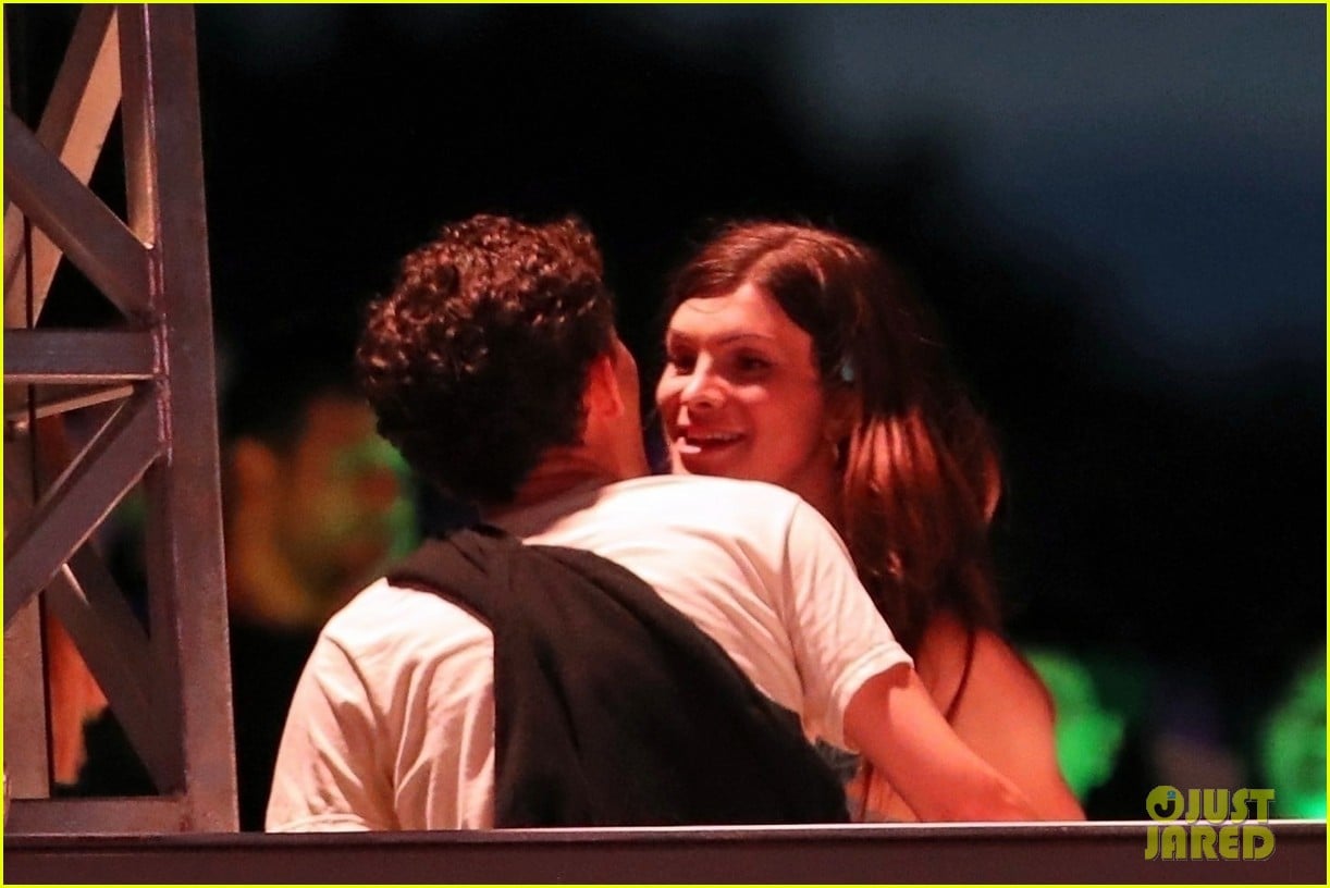 Photo: joe locke dylan mulvaney hyde park concert 98 | Photo 5180577 ...