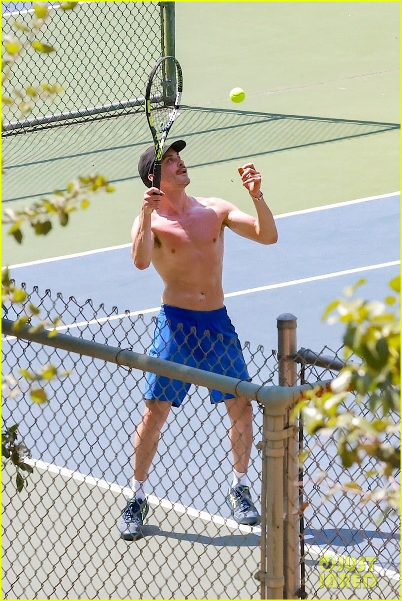 Logan Lerman Goes Shirtless for Tennis Match in L.A.: Photo 5184820 ...