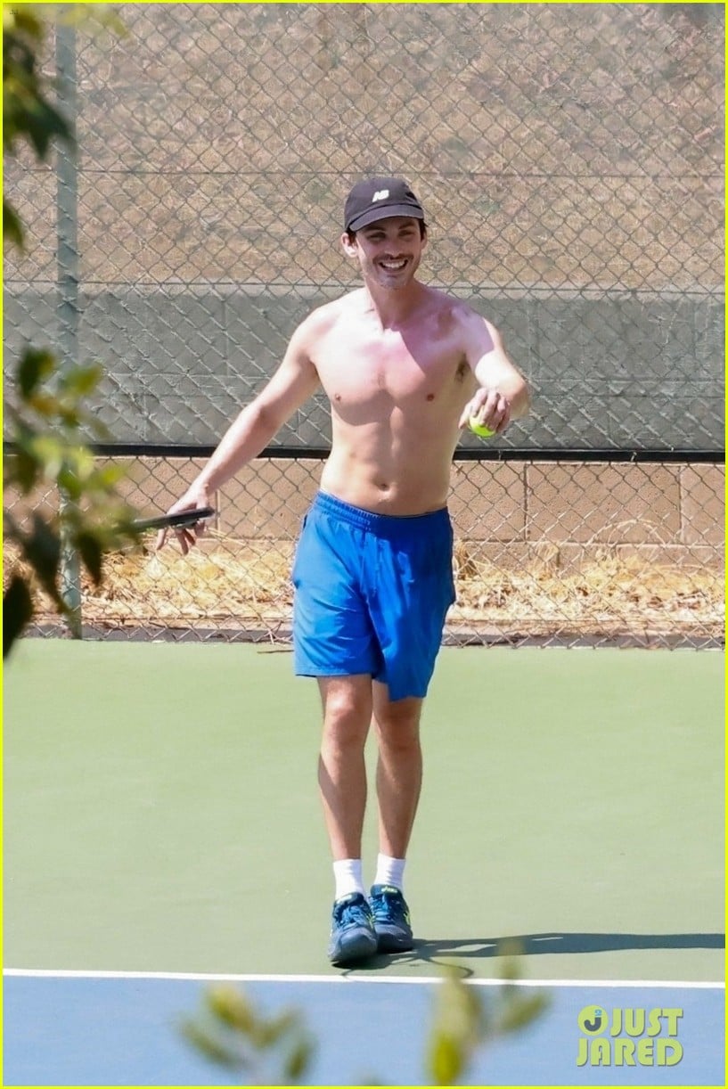 Logan Lerman Goes Shirtless for Tennis Match in L.A.: Photo 5184829 ...