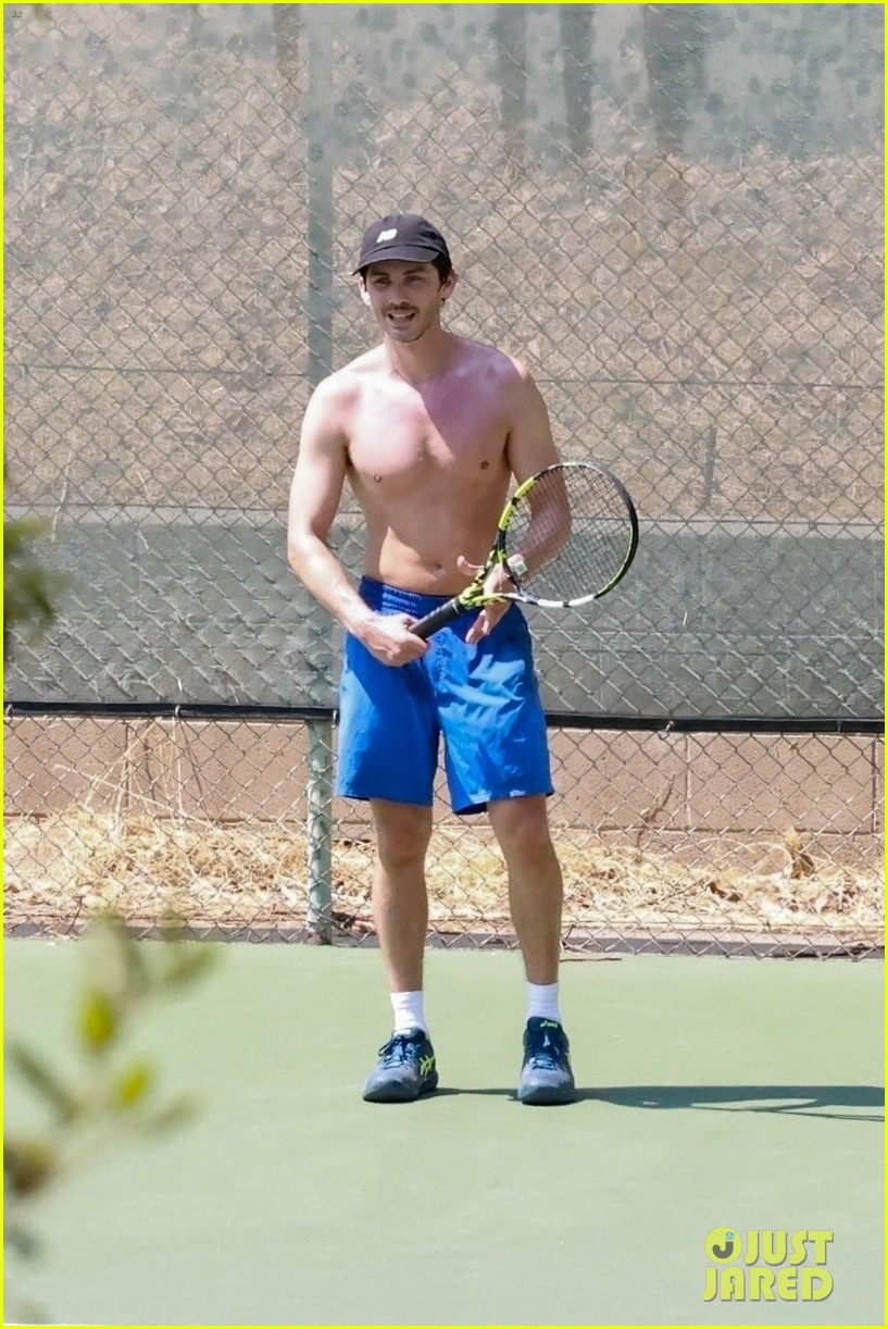 Logan Lerman Goes Shirtless for Tennis Match in L.A.: Photo 5184839 ...