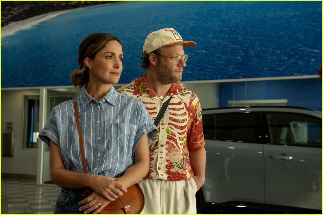 Luke Macfarlane Compares Muscles with Seth Rogen in 'Platonic' Season 2 Trailer - Watch Now ...