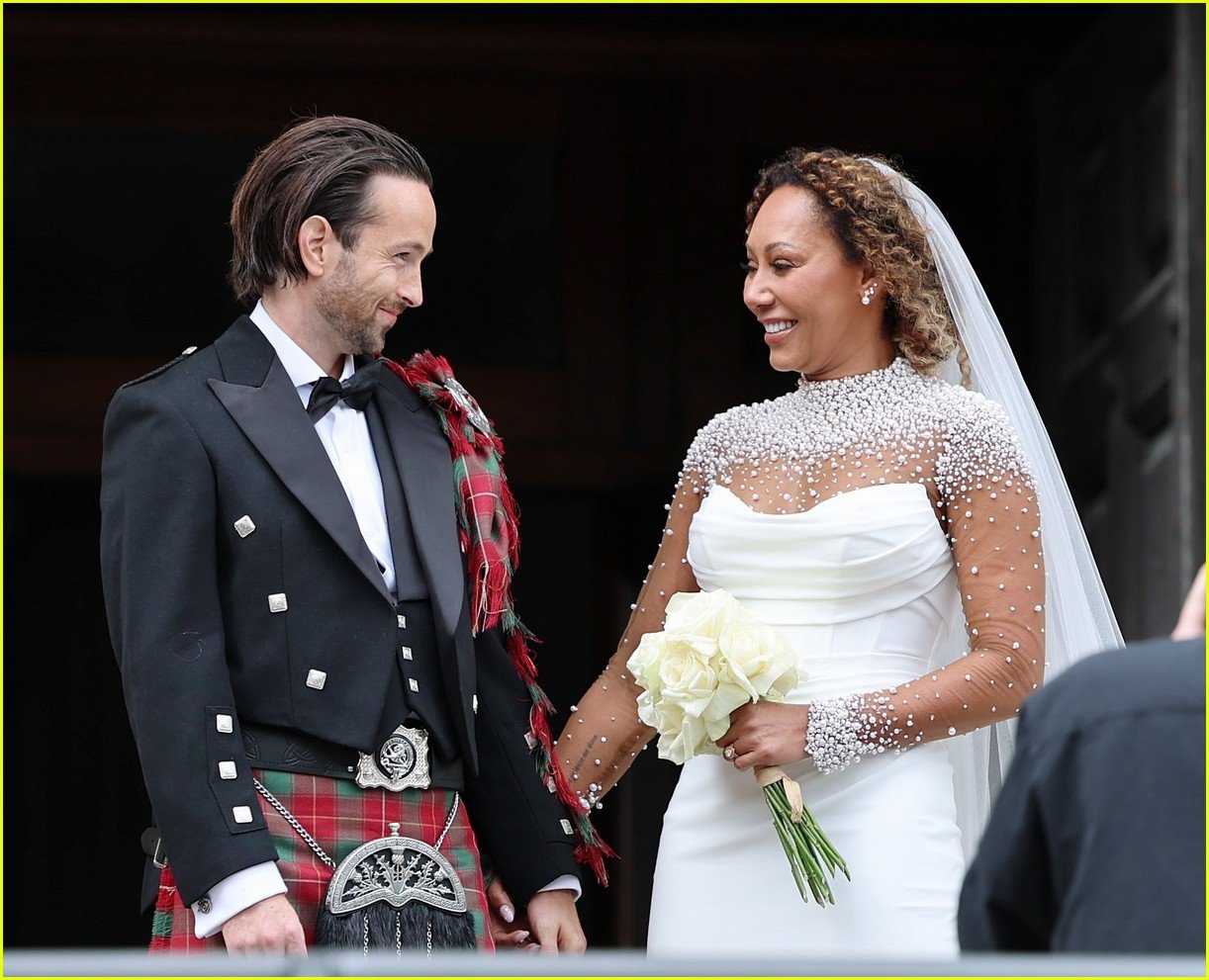 Mel B & Rory McPhee Marry at St. Paul's Cathedral in London - See the ...
