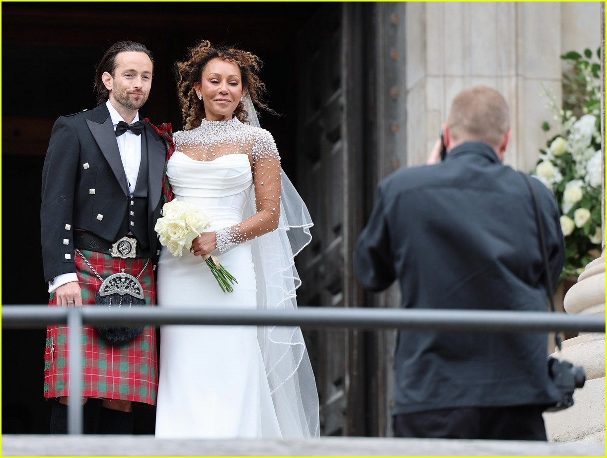 Mel B & Rory McPhee Marry at St. Paul's Cathedral in London - See the ...