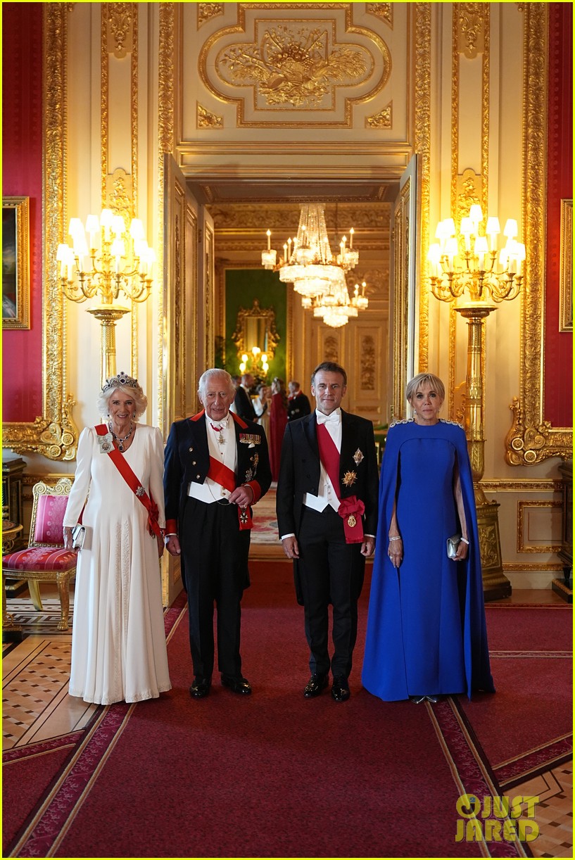 Kate Middleton Reunites with Wedding Dress Designer for Red French ...