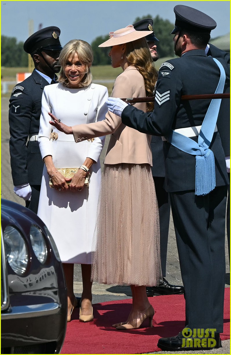 Princess Catherine Has a Fashion First Today, in Her 14 Years of Royal ...