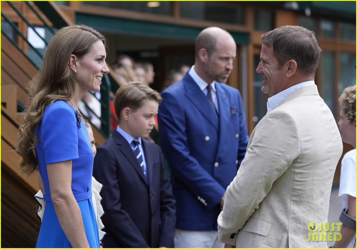 Kate Middleton Joins Prince William, Princess Charlotte & Prince George ...