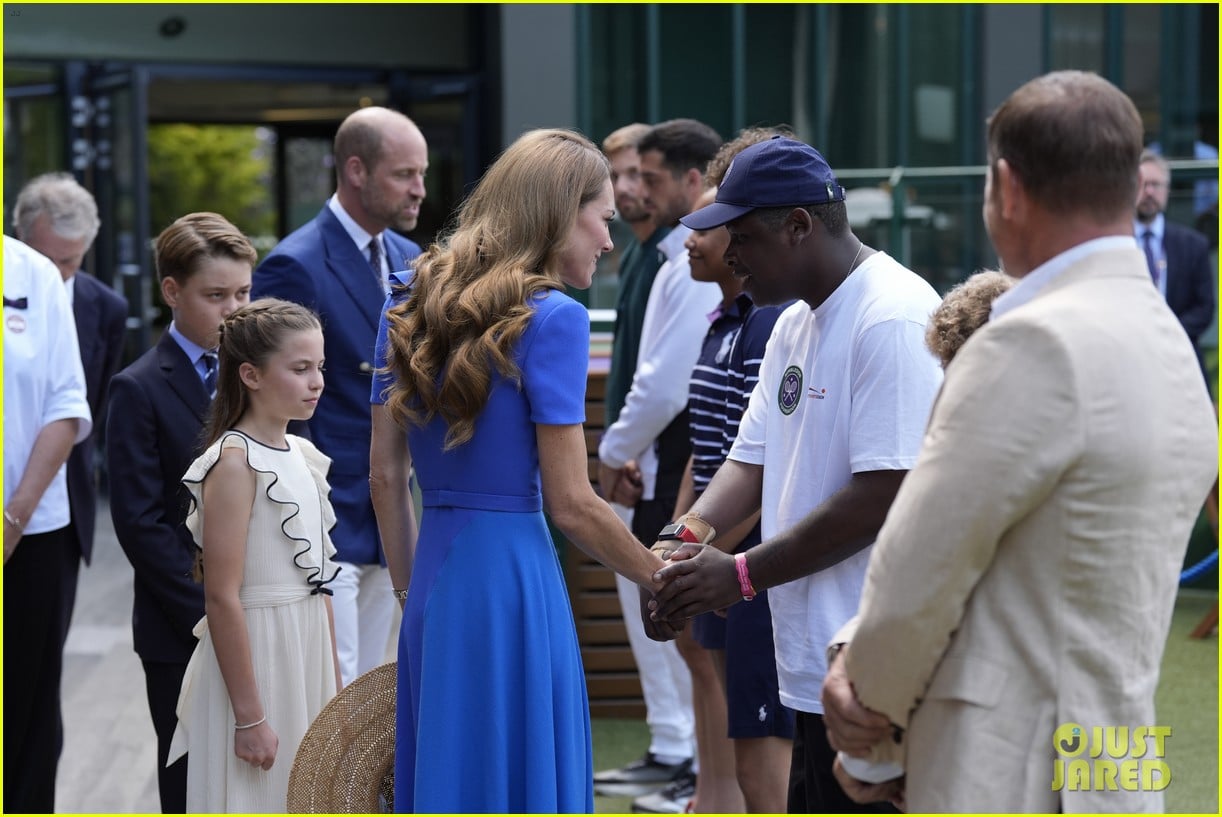 Kate Middleton Joins Prince William, Princess Charlotte & Prince George ...