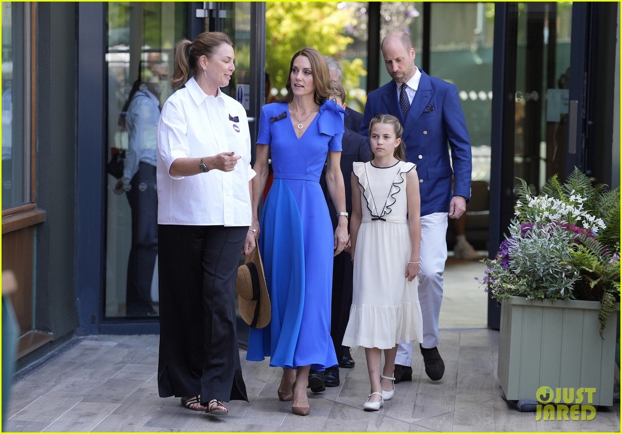 Kate Middleton Joins Prince William, Princess Charlotte & Prince George ...