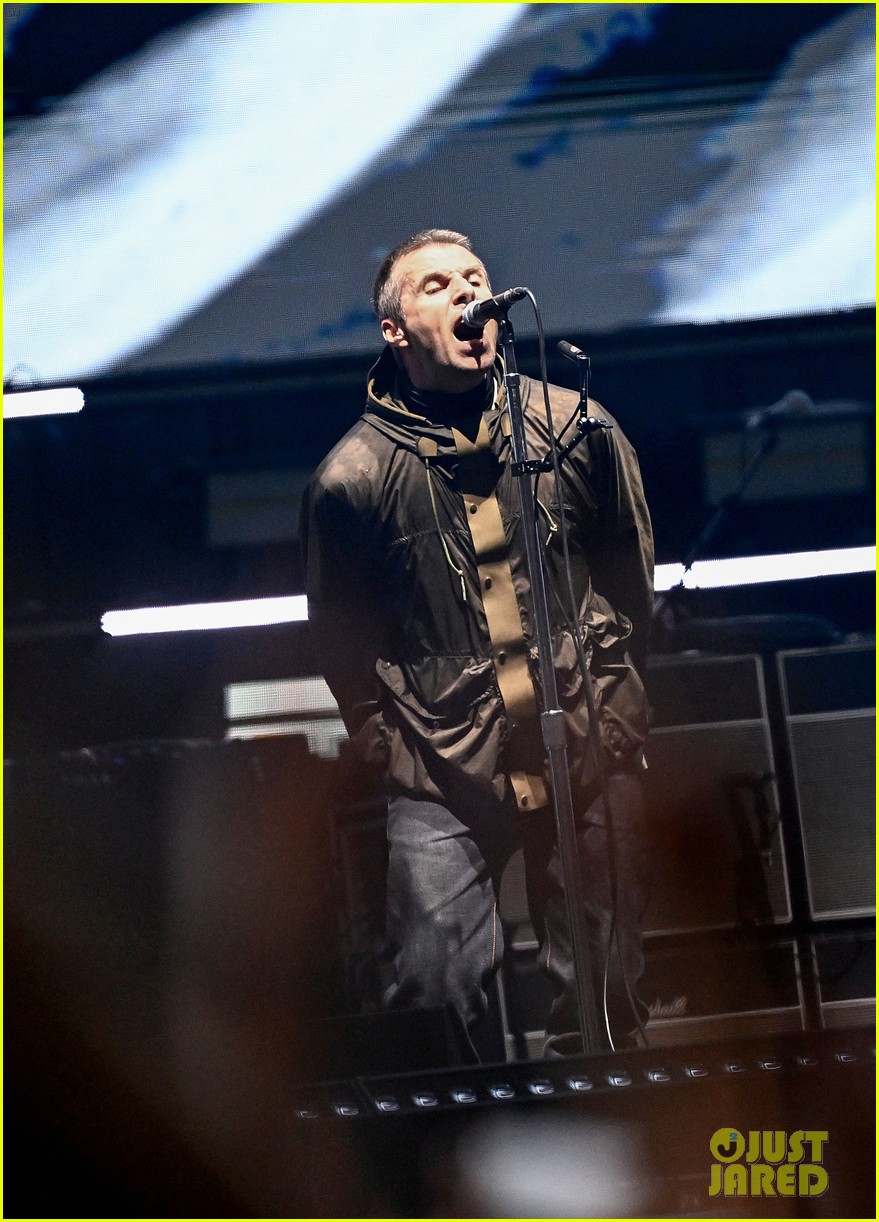 Oasis Set List Revealed for 2025 Live Tour, Plus How to Get Sold Out ...