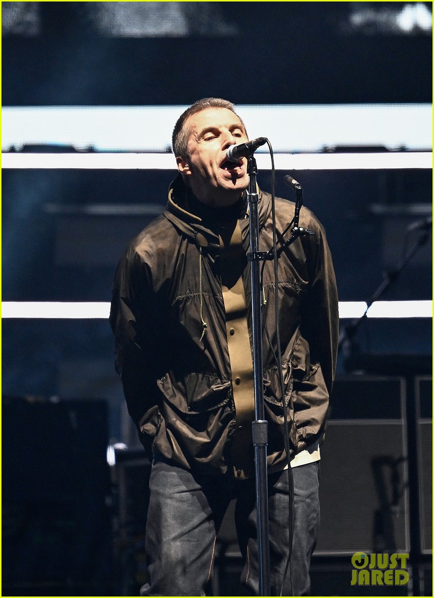 Oasis Set List Revealed for 2025 Live Tour, Plus How to Get Sold Out ...