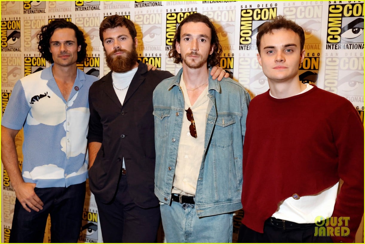 Outlander's Eighth & Final Season Release Time Frame Revealed, New ...