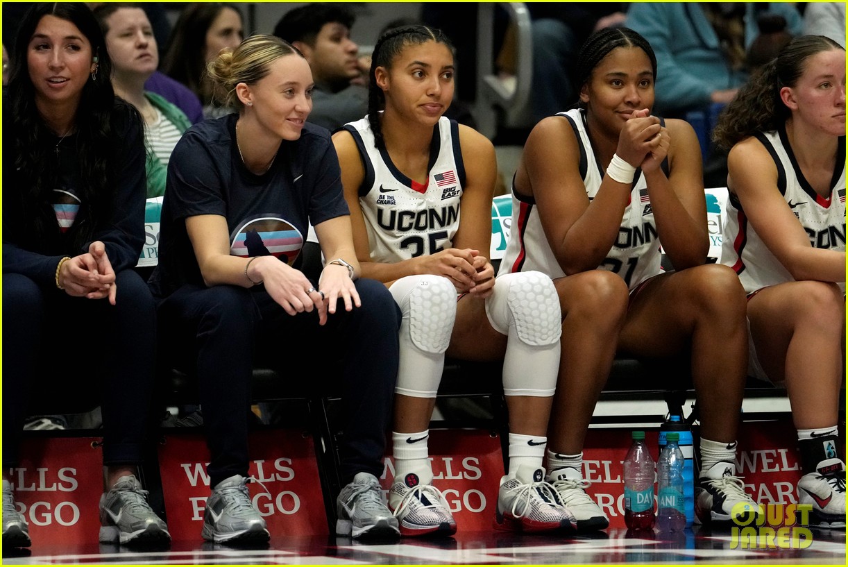 WNBA Star Paige Bueckers Confirms She's Dating Former Teammate Azzi Fudd!: Photo 5184558 ...