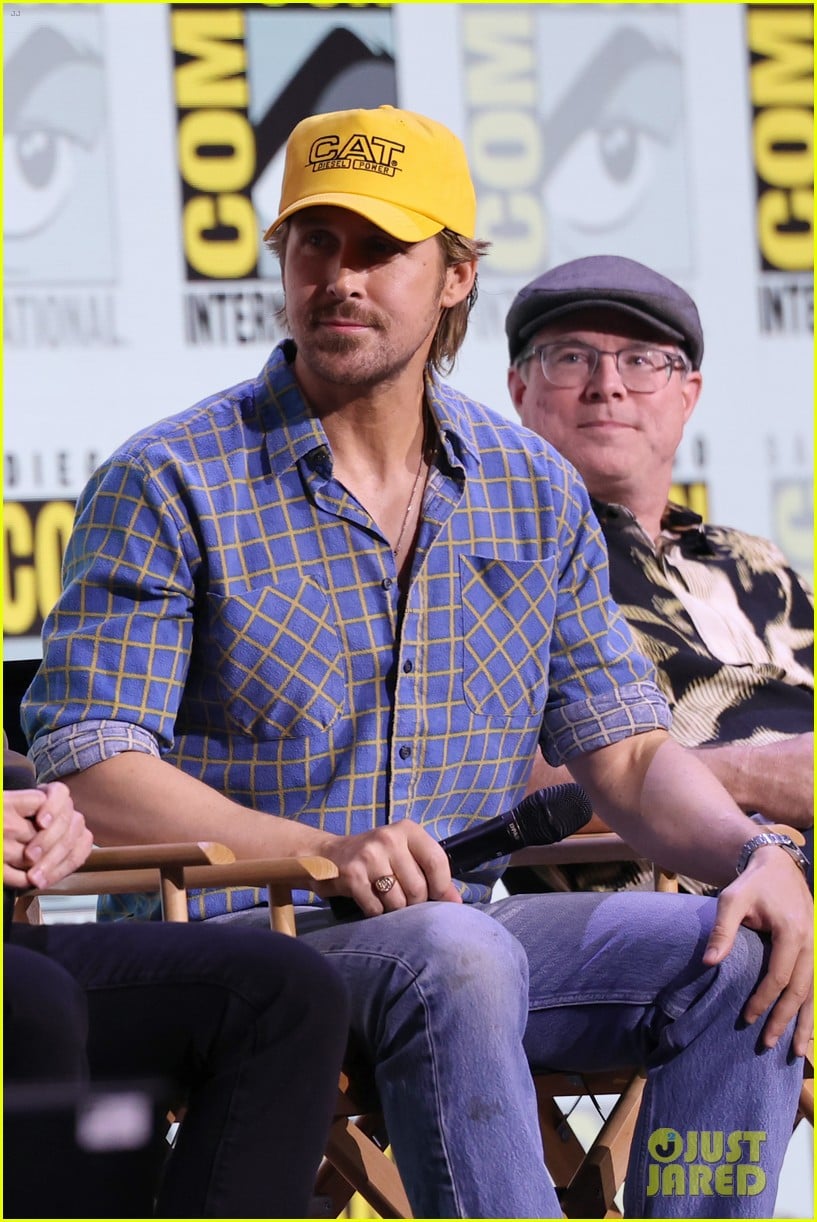 Ryan Gosling Attends 'Project Hail Mary' Panel at San Diego Comic-Con 2025: Photo 5186141 | Ryan ...