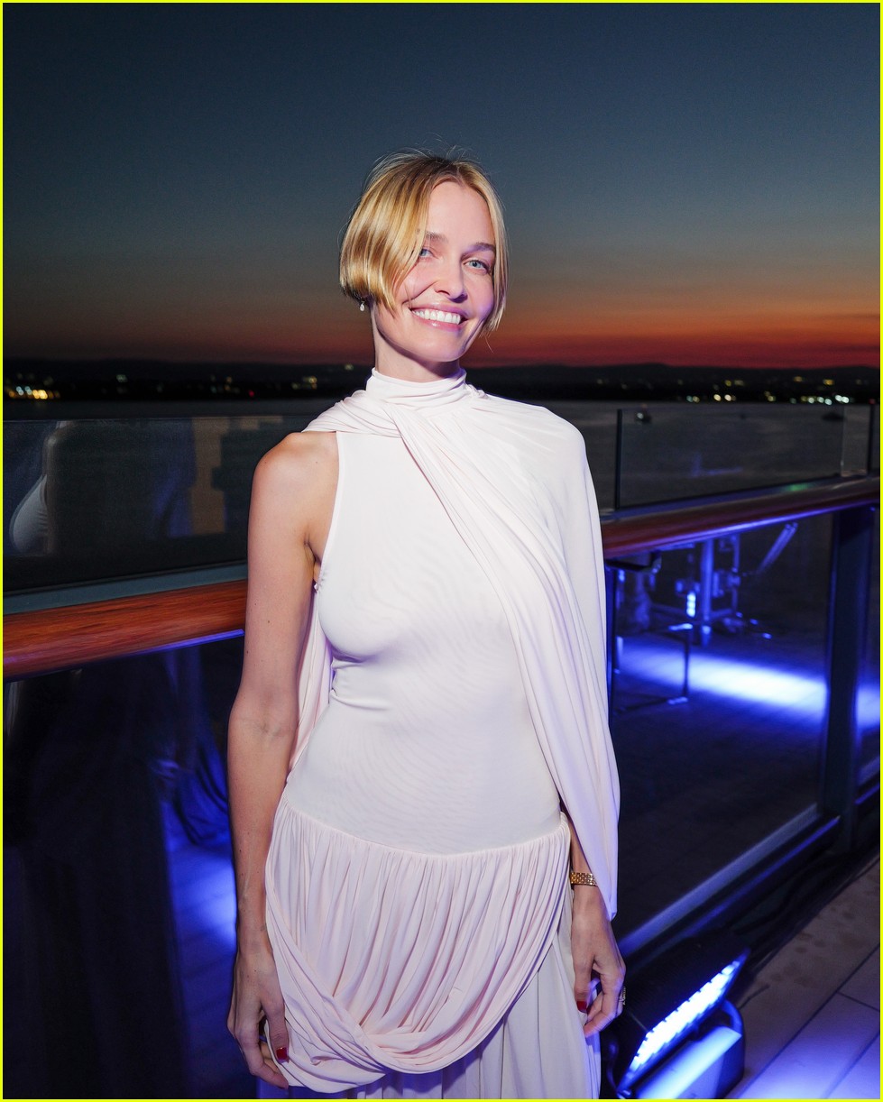 Kendall Jenner, Nina Dobrev, Kate Hudson & So Many More Celebs Went On ...