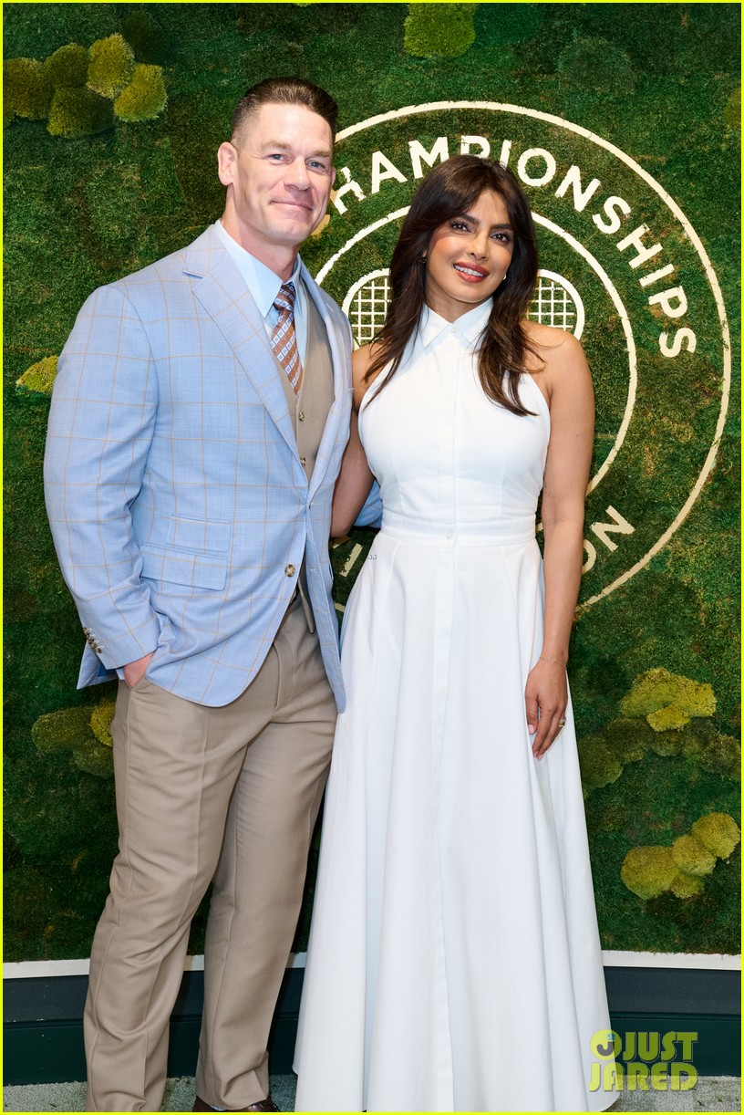 Olivia Rodrigo & Boyfriend Louis Partridge Look So Cute Together at ...