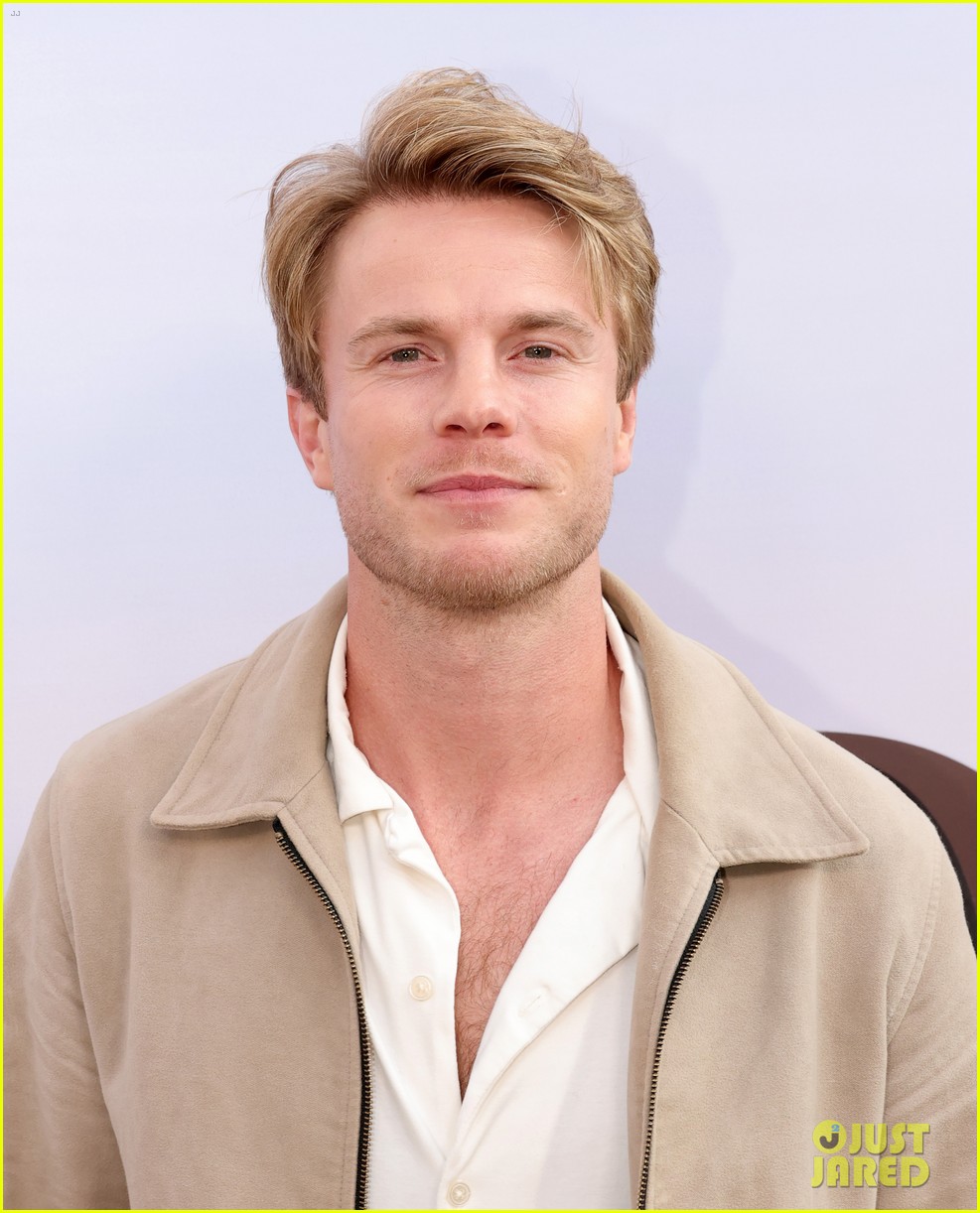 Graham Rogers & New Wife Synnøve Årdal Make Red Carpet Debut at 'Leanne ...