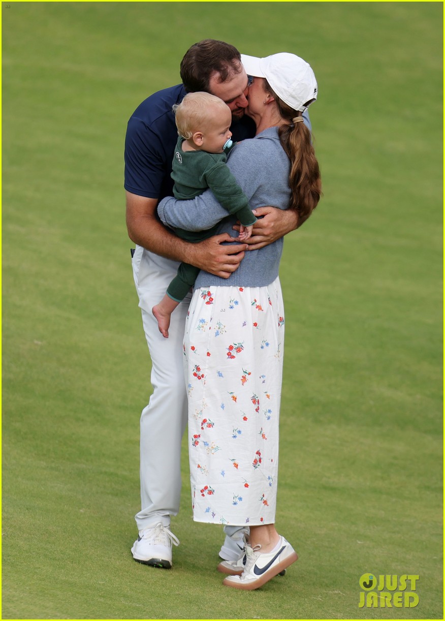 Scottie Scheffler's Son Bennett Steals the Show in Adorable Photos ...