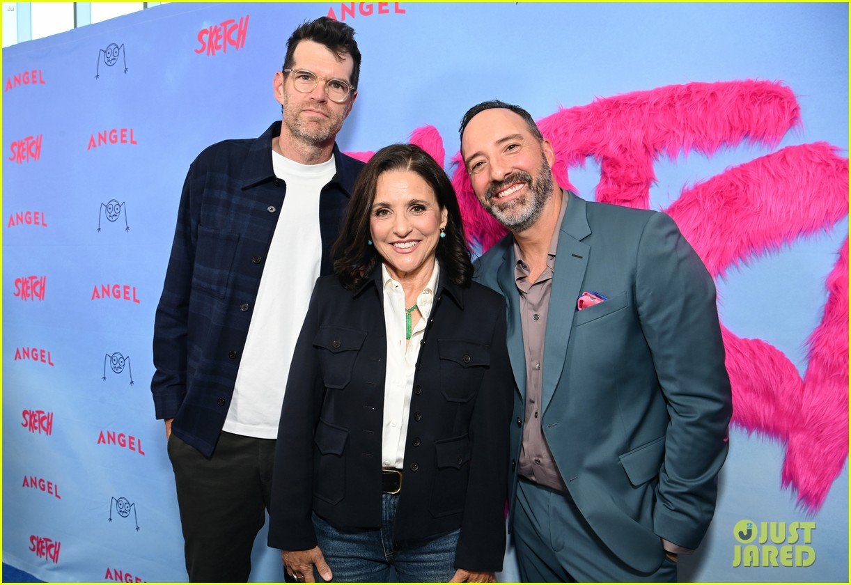 Veep's Julia Louis-Dreyfus & Timothy Simons Reunite with Tony Hale to Support His 'Sketch ...