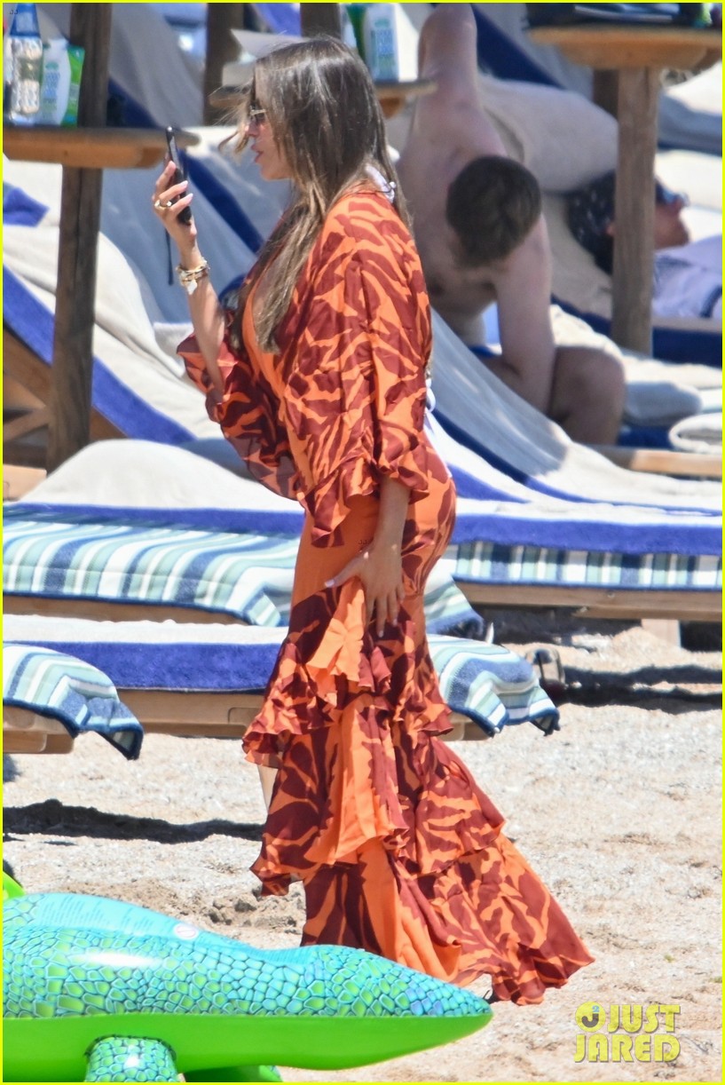 Sofia Vergara Spends 53rd Birthday At The Beach With Son Manolo Photo