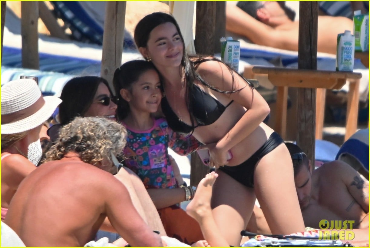 Sofia Vergara Spends 53rd Birthday at the Beach with Son Manolo!: Photo 5182360 | Shirtless ...