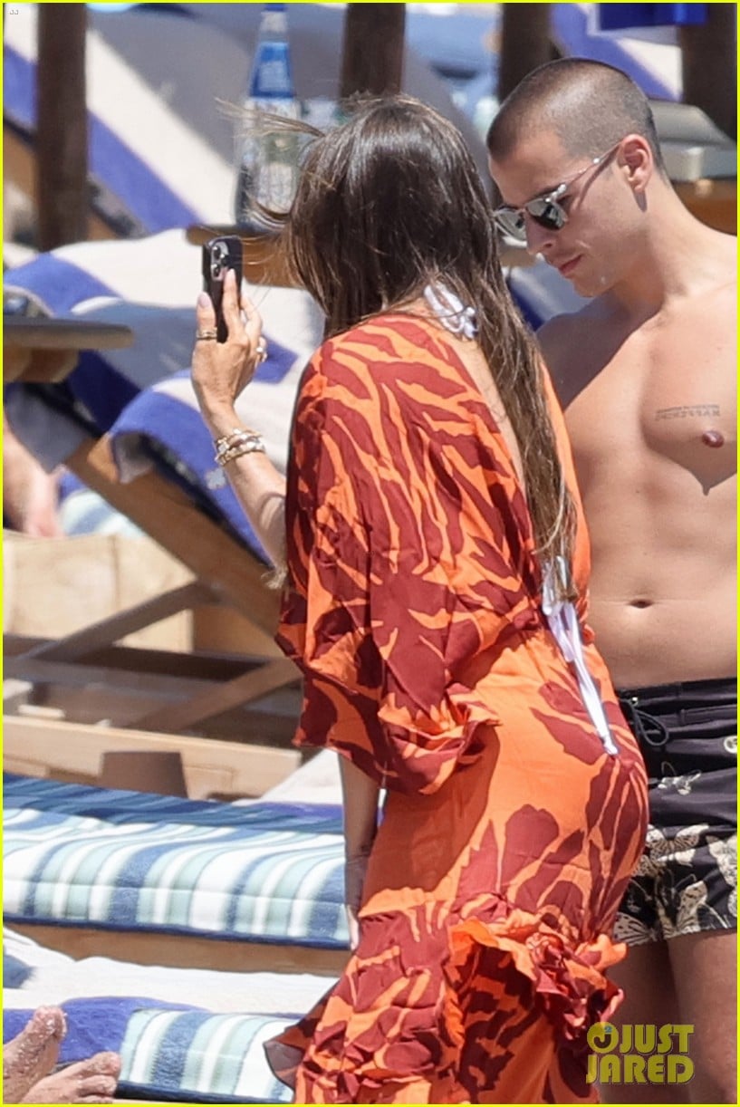 Sofia Vergara Spends 53rd Birthday at the Beach with Son Manolo!: Photo 5182382 | Shirtless ...