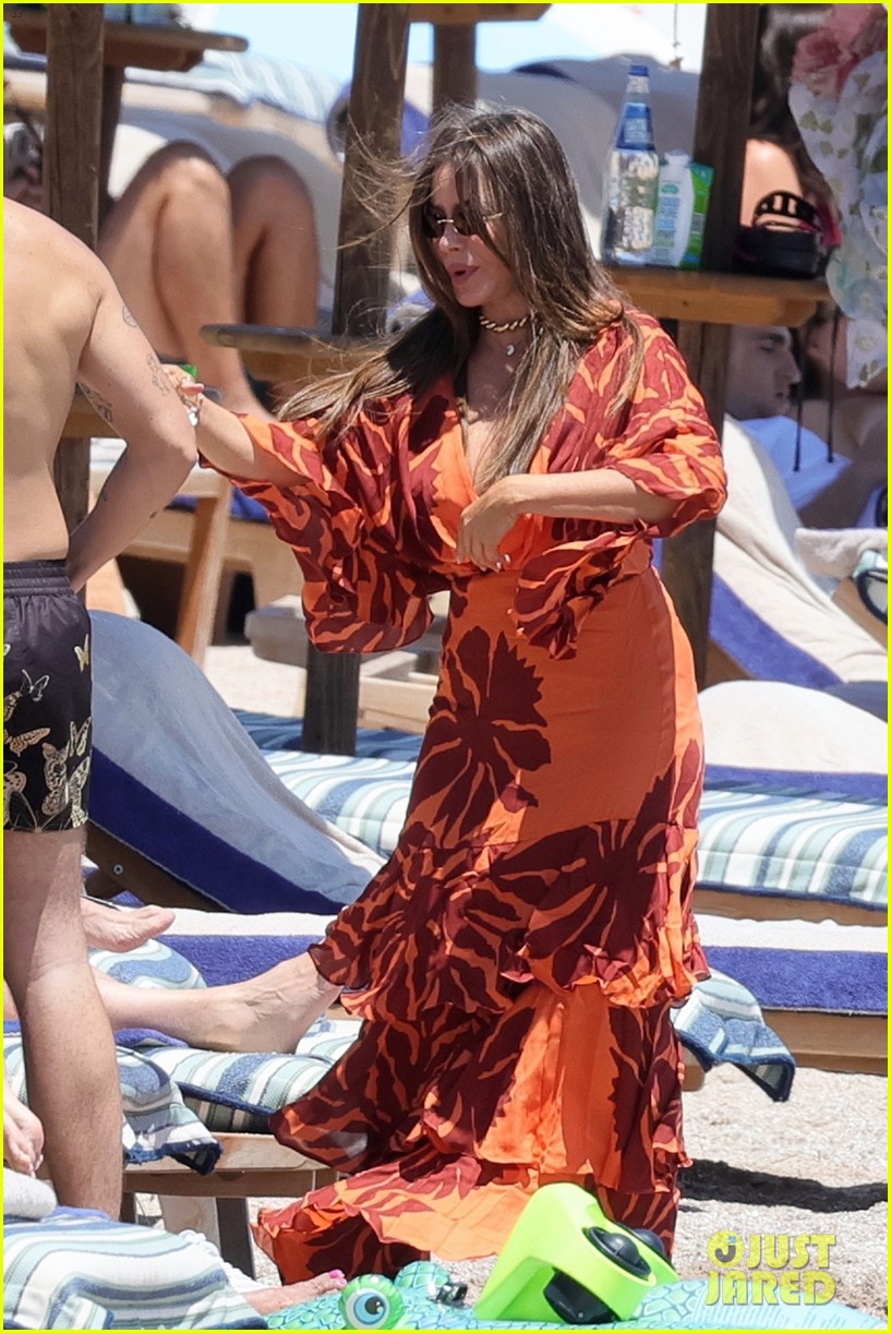 Sofia Vergara Spends 53rd Birthday At The Beach With Son Manolo Photo