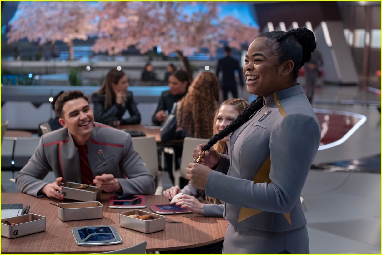 'Star Trek: Starfleet Academy' Gets First Look Teaser Trailer, Will Release In Early 2026 ...