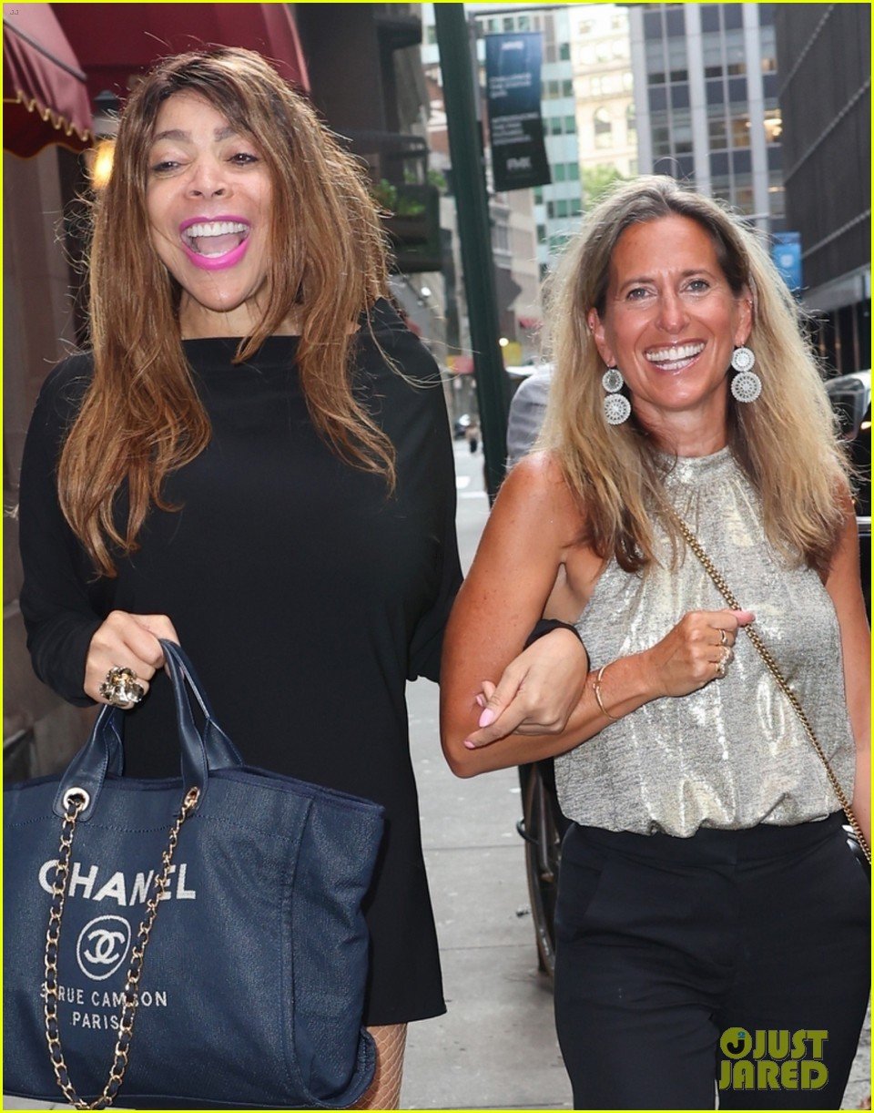Wendy Williams Reunites With 'Wendy' Show Producer Suzanne Bass While ...