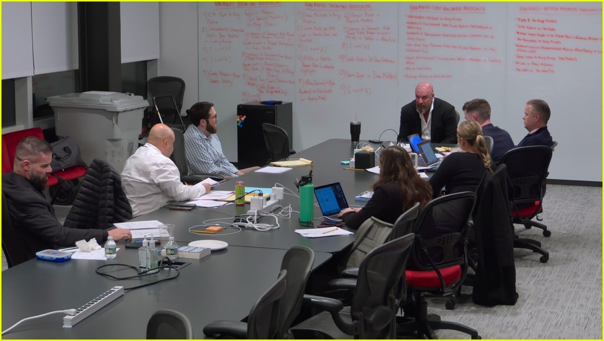 'WWE: Unreal' Cast: 10 Superstars Featured in Netflix TV Show, Trailer ...